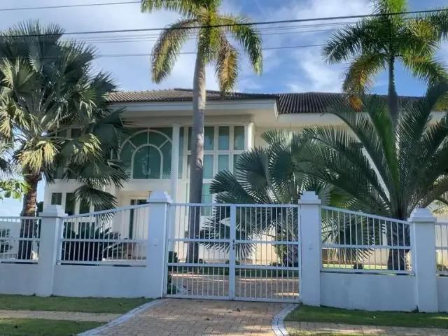 Casa / Sobrado em Condomínio para Venda em Itu/SP Vila Martins 6 Quartos