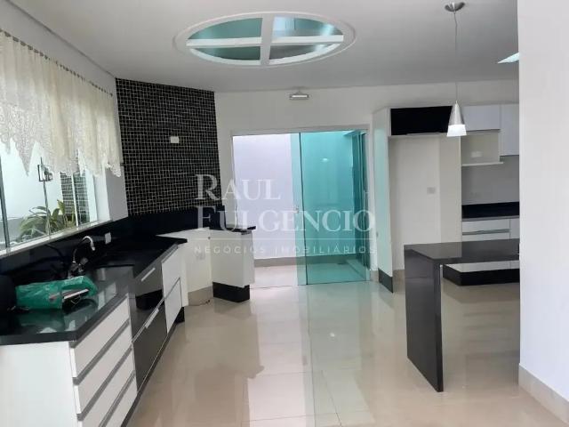 Casa / Sobrado em Condomínio para Venda em Ibiporã/PR Royal Boulevard 3 Quartos