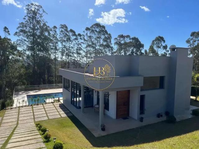 Casa / Sobrado em Condomínio para Venda em Ibiúna/SP Centro 4 Quartos