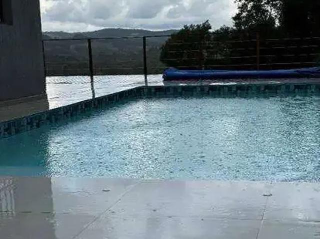 Casa / Sobrado em Condomínio para Venda em Ibiúna/SP Tavares Feital 4 Quartos