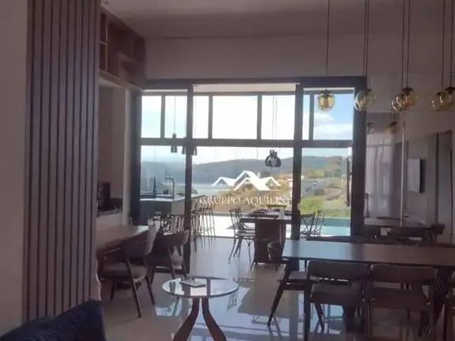 Casa / Sobrado em Condomínio para Venda em Igaratá/SP Aguá Branca 4 Quartos