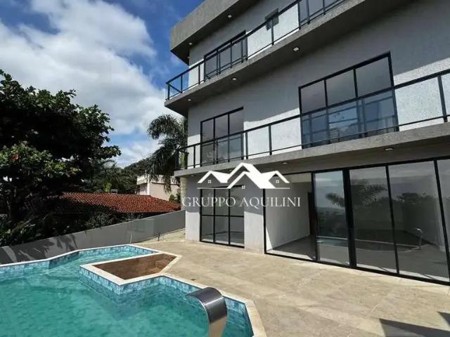 Casa / Sobrado em Condomínio para Venda em Igaratá/SP Aguá Branca 5 Quartos