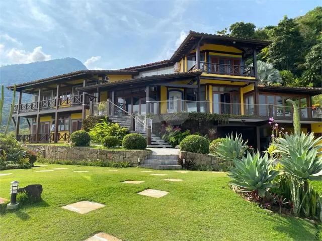 Casa / Sobrado em Condomínio para Venda em Ilhabela/SP Siriuba 9 Quartos