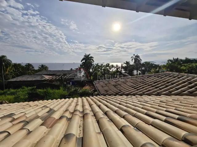 Casa / Sobrado em Condomínio para Venda em Ilhabela/SP Taubaté 5 Quartos