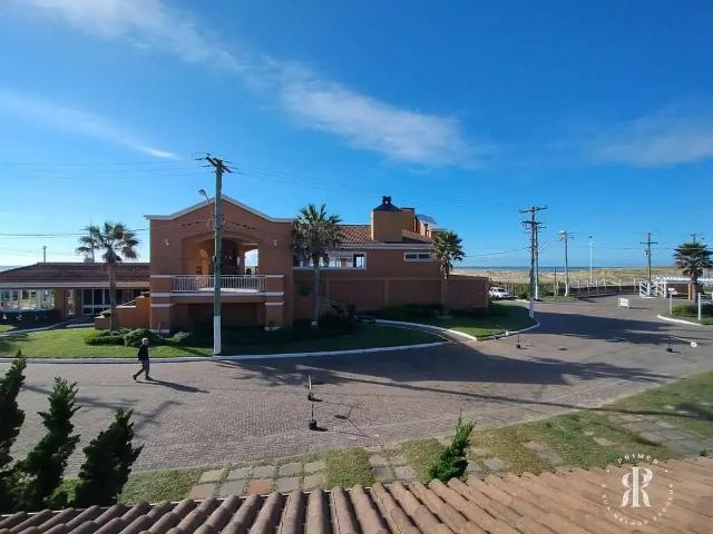 Casa / Sobrado em Condomínio para Venda em Imbé/RS Centro 3 Quartos