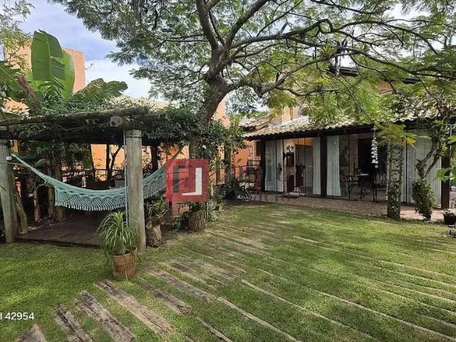 Casa / Sobrado em Condomínio para Venda em Imbituba/SC Ibiraquera 4 Quartos