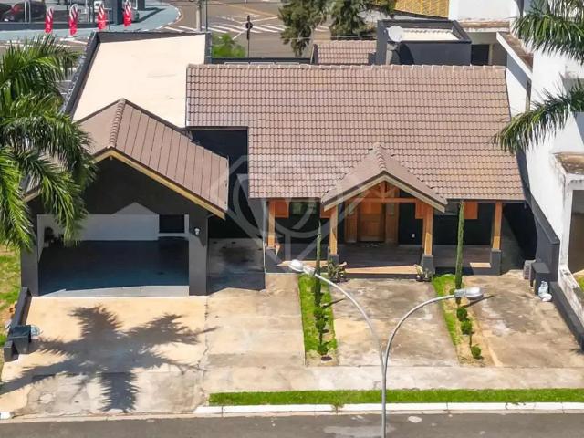 Casa / Sobrado em Condomínio para Venda em Indaiatuba/SP Vila Homero 4 Quartos