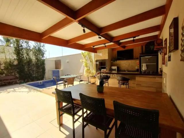 Casa / Sobrado em Condomínio para Venda em Indaiatuba/SP Vila Suíça 3 Quartos