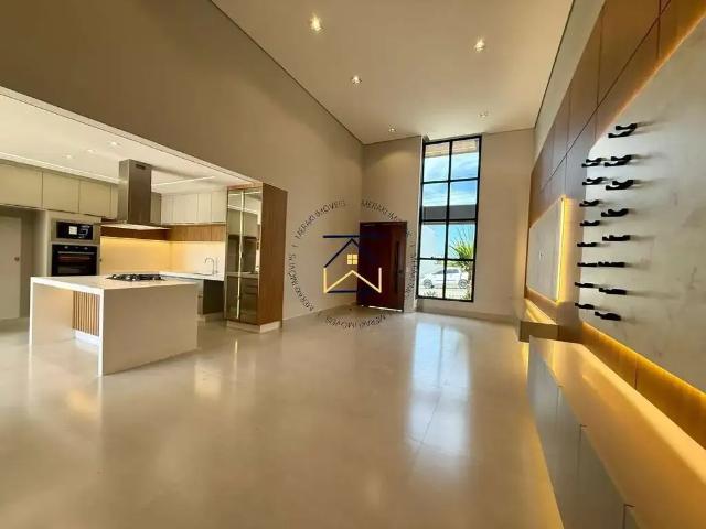 Casa / Sobrado em Condomínio para Venda em Indaiatuba/SP Caldeira 4 Quartos