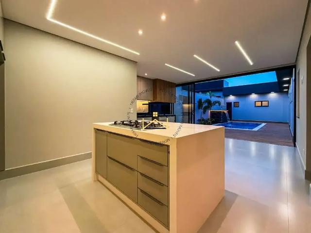 Casa / Sobrado em Condomínio para Venda em Indaiatuba/SP Caldeira 3 Quartos
