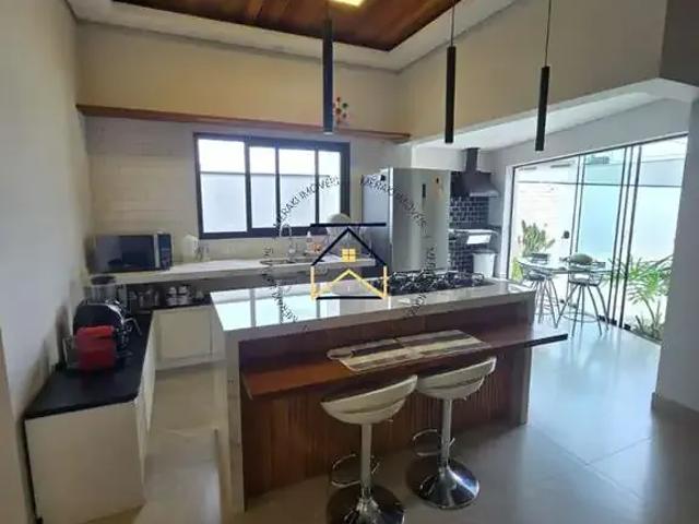 Casa / Sobrado em Condomínio para Venda em Indaiatuba/SP Caldeira 3 Quartos
