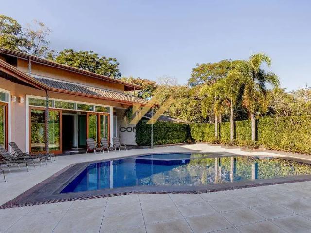 Casa / Sobrado em Condomínio para Venda em Indaiatuba/SP Helvétia Country 4 Quartos