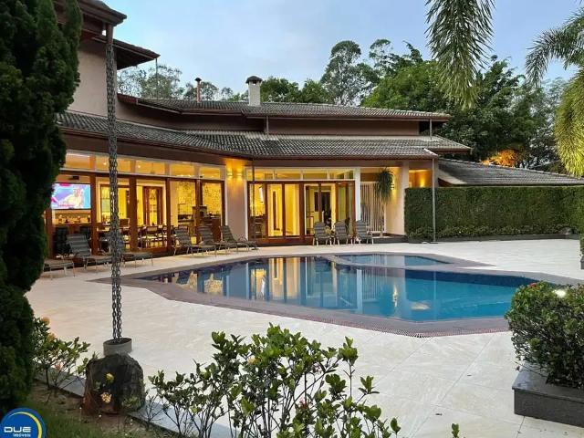 Casa / Sobrado em Condomínio para Venda em Indaiatuba/SP Helvétia Country 4 Quartos