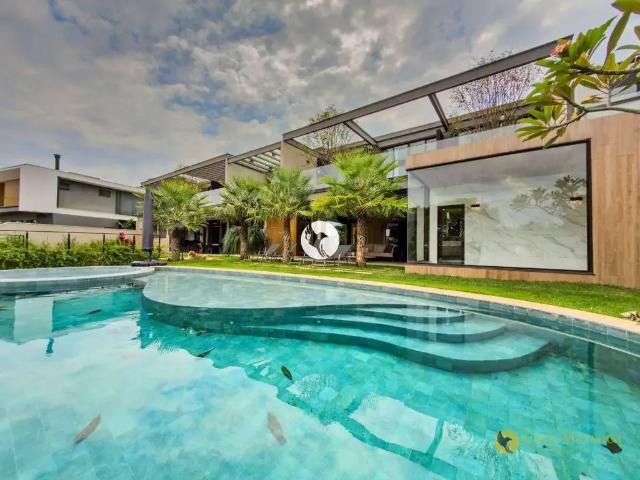 Casa / Sobrado em Condomínio para Venda em Indaiatuba/SP Jardim Vila Paradiso 6 Quartos