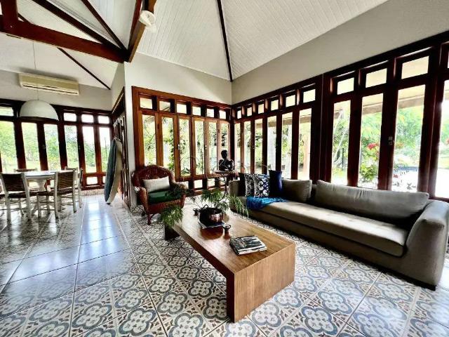 Casa / Sobrado em Condomínio para Venda em Indaiatuba/SP Lagos de Shanadu 5 Quartos