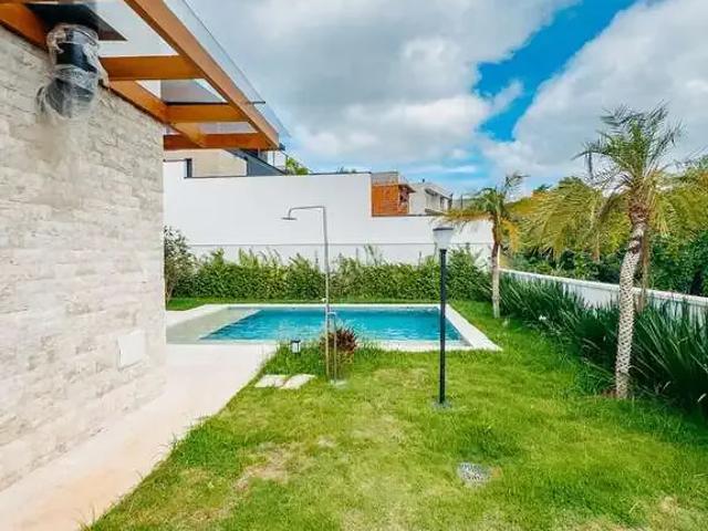 Casa / Sobrado em Condomínio para Venda em Indaiatuba/SP Parque Barnabé 4 Quartos