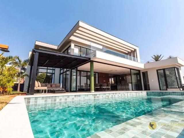 Casa / Sobrado em Condomínio para Venda em Indaiatuba/SP Parque Villa dos Pinheiros 5 Quartos