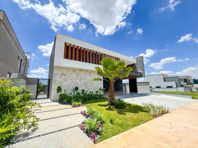 Casa / Sobrado em Condomínio para Venda em Indaiatuba/SP Parque Villa dos Pinheiros 3 Quartos