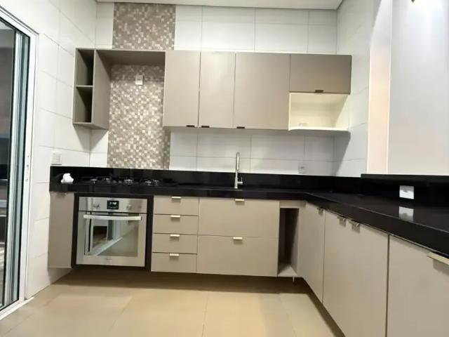 Casa / Sobrado em Condomínio para Venda em Indaiatuba/SP Residencial London Park 3 Quartos