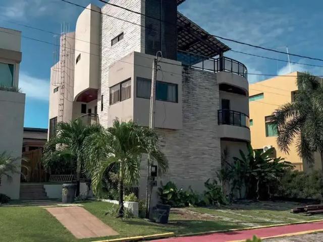 Casa / Sobrado em Condomínio para Venda em Ipojuca/PE Porto de Galinhas 5 Quartos