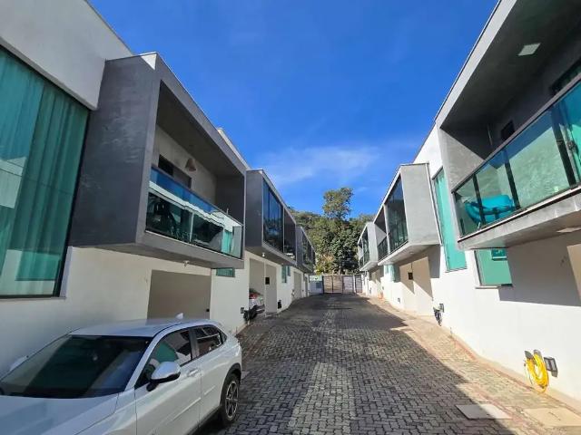 Casa / Sobrado em Condomínio para Venda em Juiz de Fora/MG Marilândia 3 Quartos
