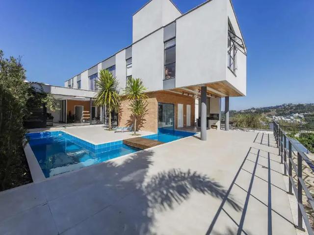 Casa / Sobrado em Condomínio para Venda em Juiz de Fora/MG Novo Horizonte 5 Quartos