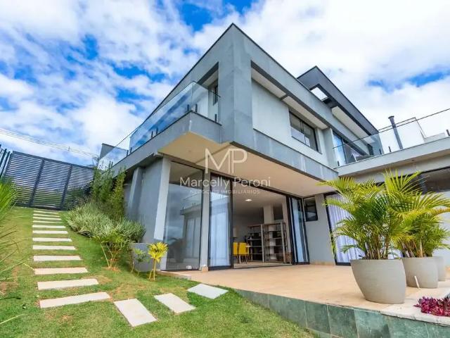 Casa / Sobrado em Condomínio para Venda em Juiz de Fora/MG Alphaville 3 Quartos