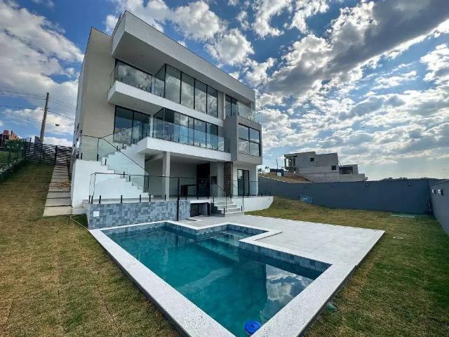 Casa / Sobrado em Condomínio para Venda em Juiz de Fora/MG Alphaville 4 Quartos