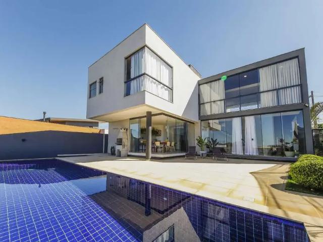 Casa / Sobrado em Condomínio para Venda em Juiz de Fora/MG Alphaville 4 Quartos