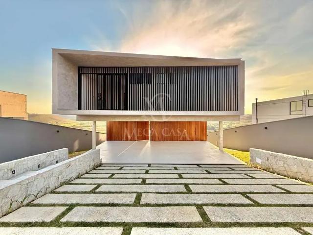 Casa / Sobrado em Condomínio para Venda em Juiz de Fora/MG Alphaville 4 Quartos