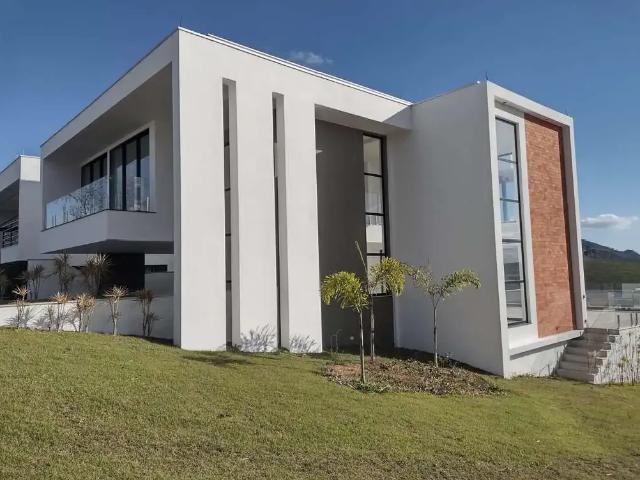 Casa / Sobrado em Condomínio para Venda em Juiz de Fora/MG Alphaville 4 Quartos