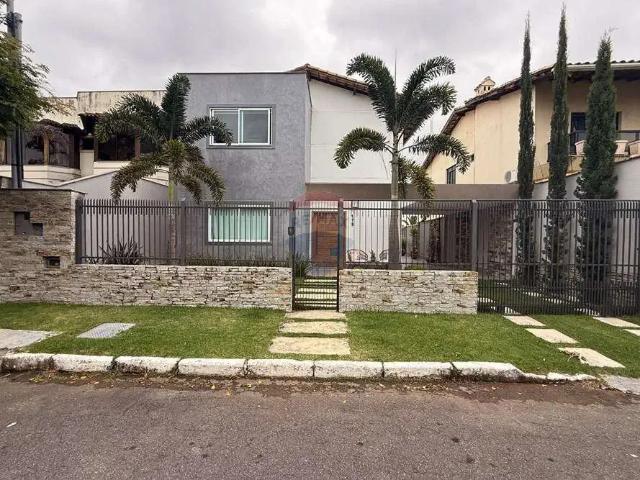 Casa / Sobrado em Condomínio para Venda em Juiz de Fora/MG Alto dos Pinheiros 4 Quartos