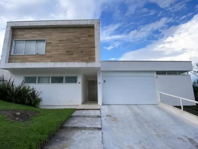Casa / Sobrado em Condomínio para Venda em Juiz de Fora/MG Granville 3 Quartos