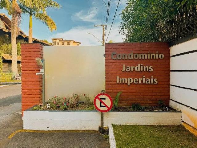 Casa / Sobrado em Condomínio para Venda em Juiz de Fora/MG Jardins Imperiais 4 Quartos