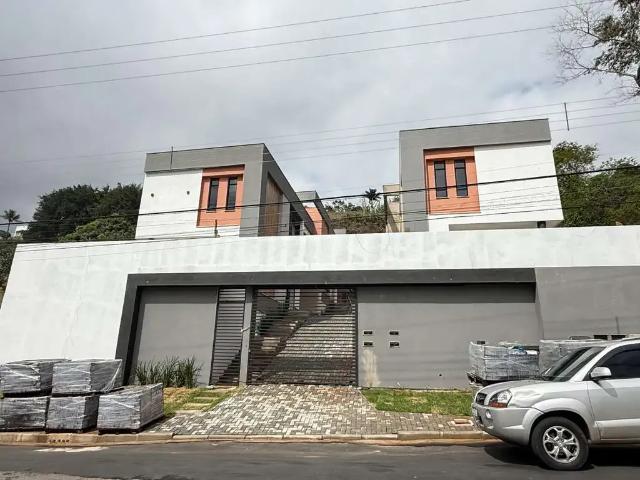 Casa / Sobrado em Condomínio para Venda em Juiz de Fora/MG Parque Jardim da Serra 3 Quartos