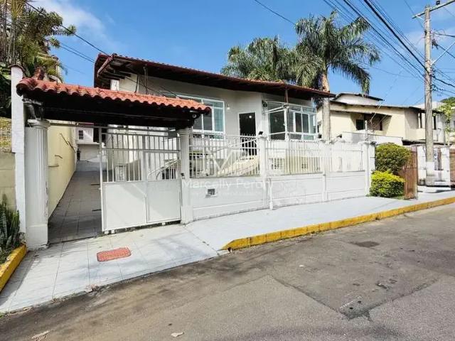 Casa / Sobrado em Condomínio para Venda em Juiz de Fora/MG Portal da Torre 5 Quartos