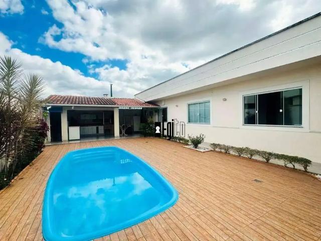 Casa / Sobrado em Condomínio para Venda em Juiz de Fora/MG Quintas das Avenidas 3 Quartos
