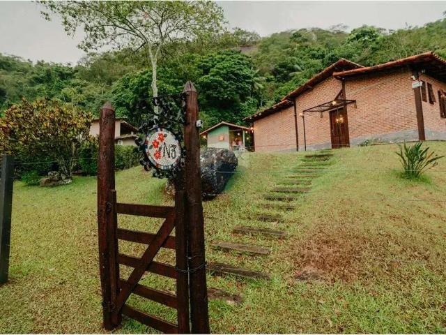 Casa / Sobrado em Condomínio para Venda em Juiz de Fora/MG Retiro 2 Quartos