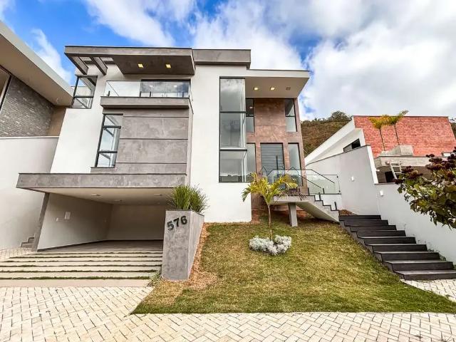 Casa / Sobrado em Condomínio para Venda em Juiz de Fora/MG São Pedro 4 Quartos