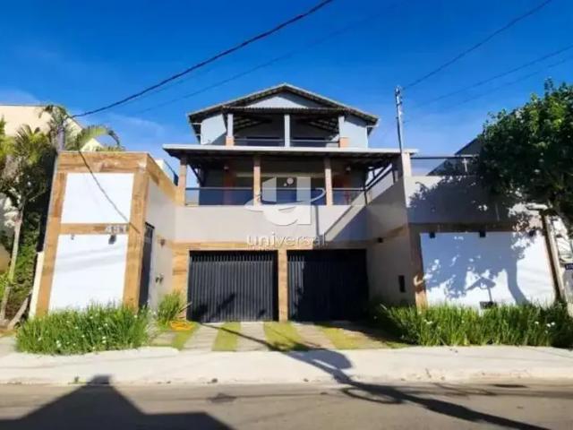 Casa / Sobrado em Condomínio para Venda em Juiz de Fora/MG São Pedro 4 Quartos