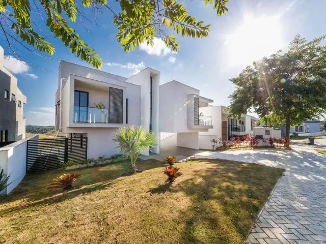 Casa / Sobrado em Condomínio para Venda em Juiz de Fora/MG São Pedro 4 Quartos