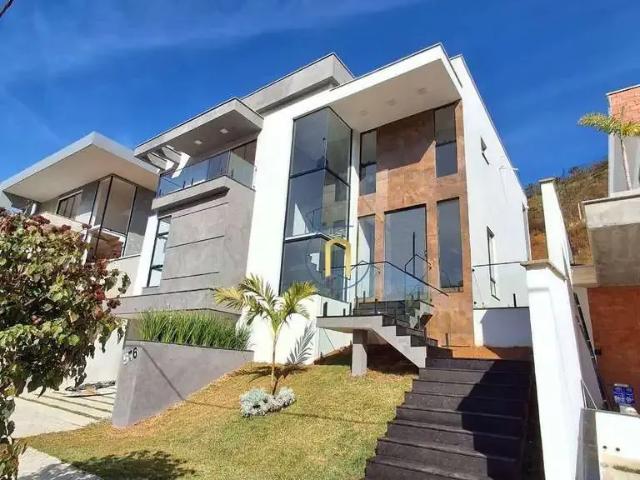Casa / Sobrado em Condomínio para Venda em Juiz de Fora/MG São Pedro 4 Quartos