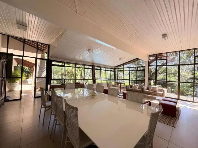 Casa / Sobrado em Condomínio para Venda em Juiz de Fora/MG São Pedro 5 Quartos