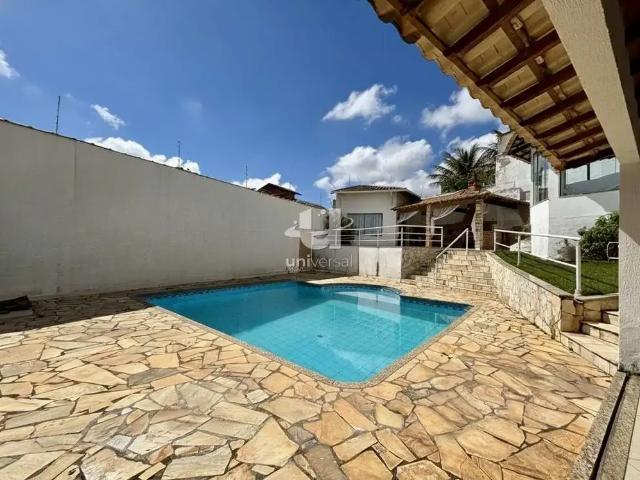 Casa / Sobrado em Condomínio para Venda em Juiz de Fora/MG São Pedro 5 Quartos