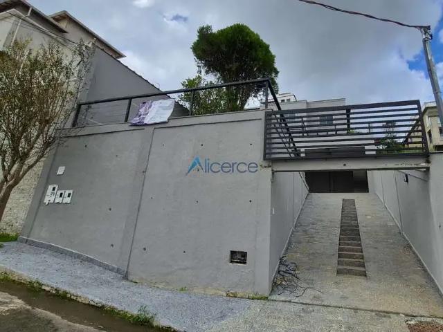 Casa / Sobrado em Condomínio para Venda em Juiz de Fora/MG São Pedro 3 Quartos