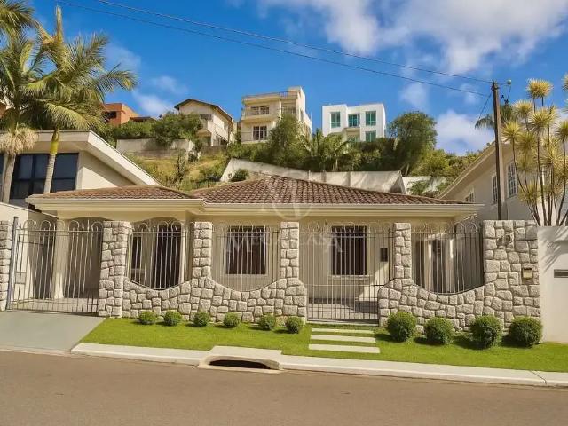 Casa / Sobrado em Condomínio para Venda em Juiz de Fora/MG São Pedro 3 Quartos