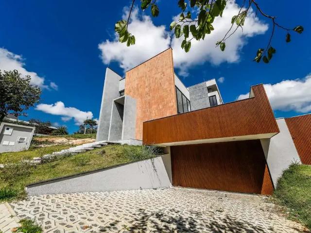 Casa / Sobrado em Condomínio para Venda em Juiz de Fora/MG São Pedro 3 Quartos