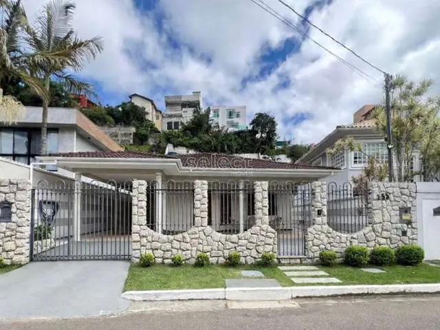 Casa / Sobrado em Condomínio para Venda em Juiz de Fora/MG São Pedro 3 Quartos