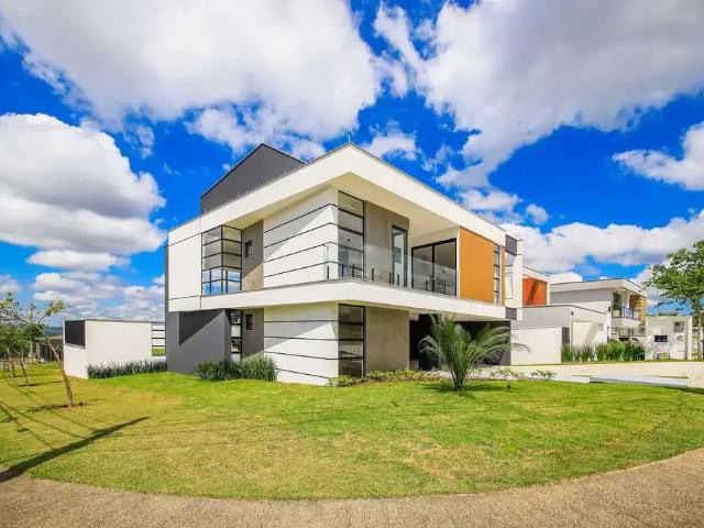 Casa / Sobrado em Condomínio para Venda em Juiz de Fora/MG São Pedro 3 Quartos
