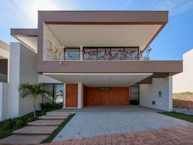 Casa / Sobrado em Condomínio para Venda em Juiz de Fora/MG Salvaterra 3 Quartos